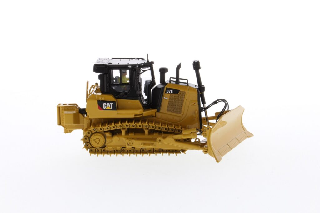 Cat Diecast D7E Track-Type Tractor Pipeline Configuration 85555 - Cat ...