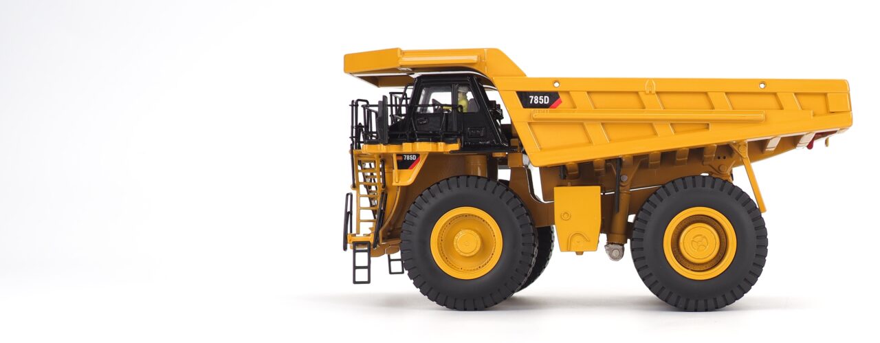 Cat 785D Mining Truck scale model replica Diecast Masters 85216C - Cat ...