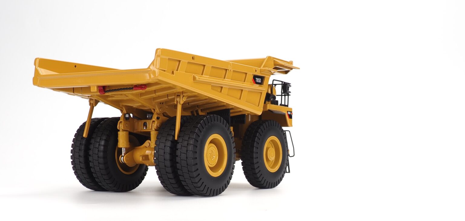 Cat 785D Mining Truck scale model replica Diecast Masters 85216C - Cat ...