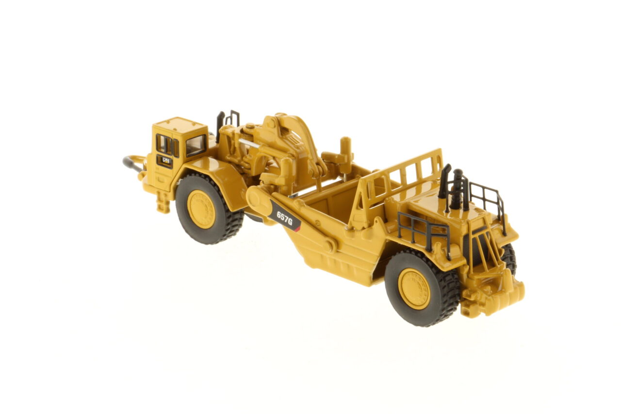 Cat Diecast 657G Tractor Scraper Highline Series 1:125 scale 85542 - Cat® Diecast Scale Models