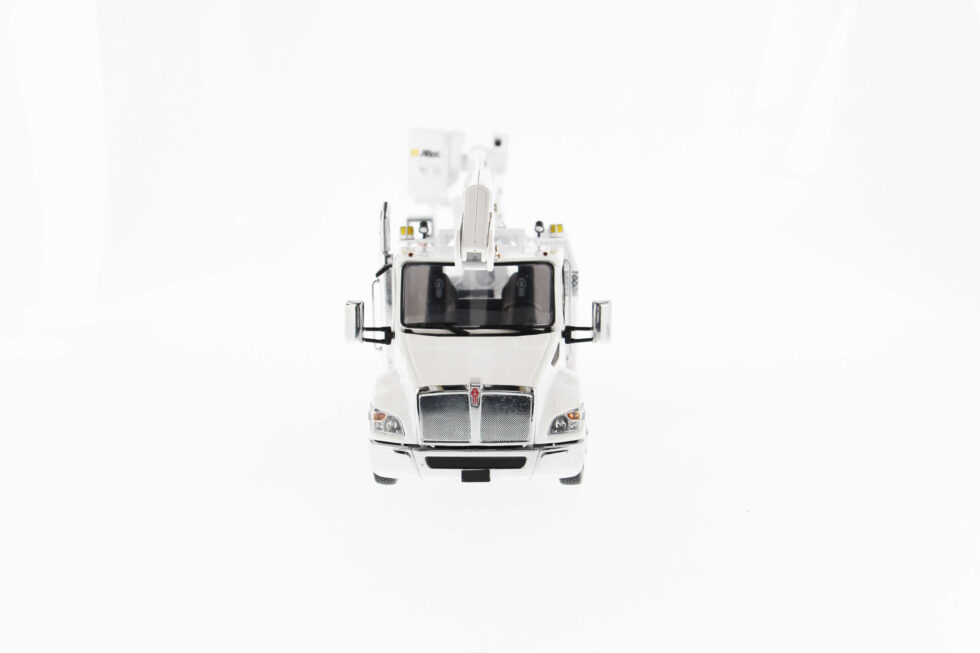 Kenworth 1:32 T380 with Altec AA55 Aerial Crane White Truck, White Body ...