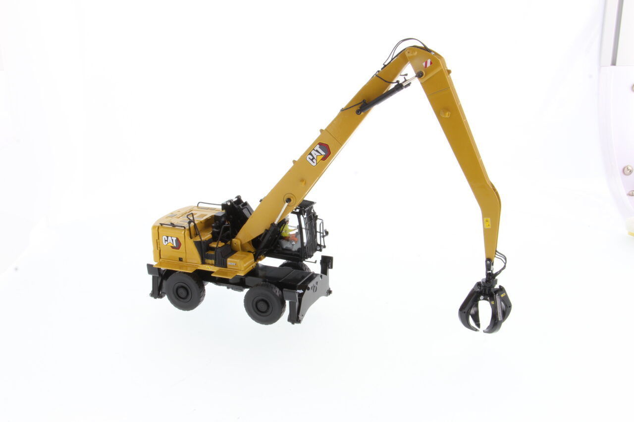 Cat Caterpillar MH3040 Material Handler 85958 - Cat® Diecast Scale Models
