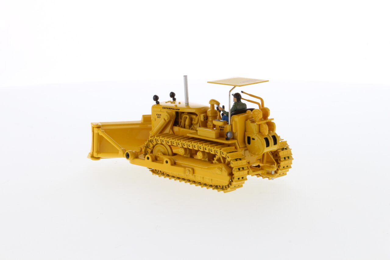 Cat Diecast D7C Track-Type Tractor Vintage Series 85577 - Cat® Diecast ...