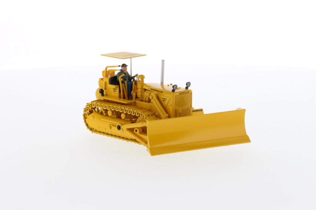 Cat Diecast D7C Track-Type Tractor Vintage Series 85577 - Cat® Diecast ...