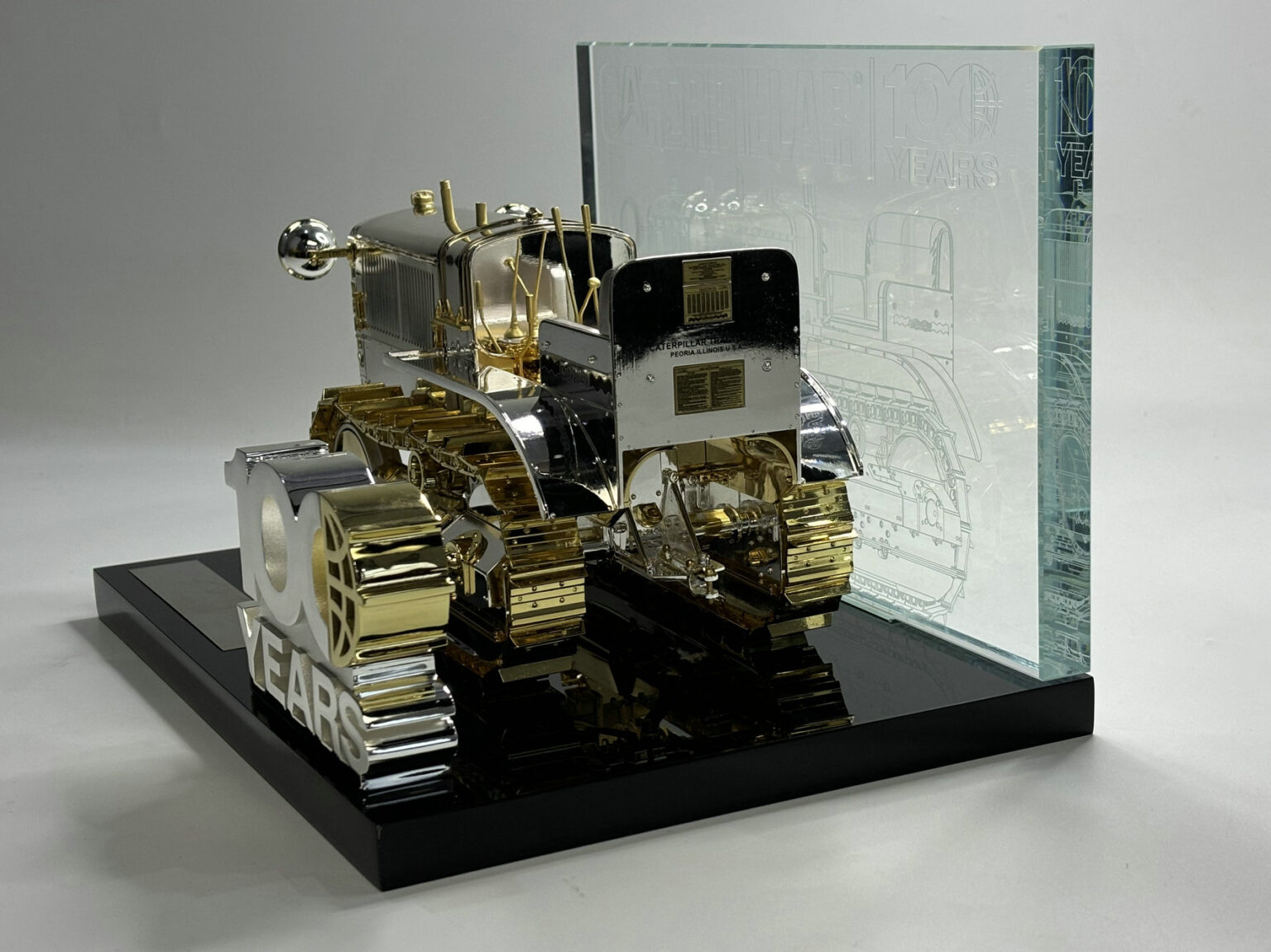 Cat 1:12 Luxury Cat Twenty Tractor 100th Anniversary Model 85689 ...